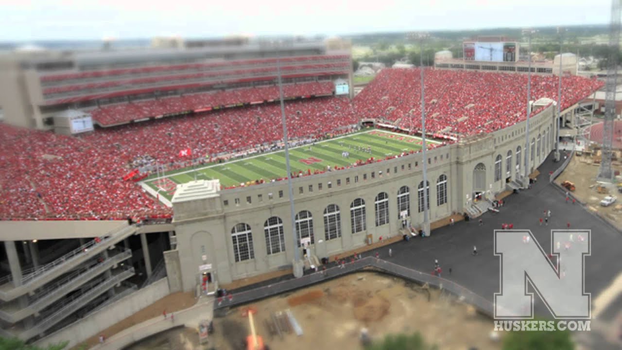 Big Ten Stadiums ranked by building aesthetics : r/CFB