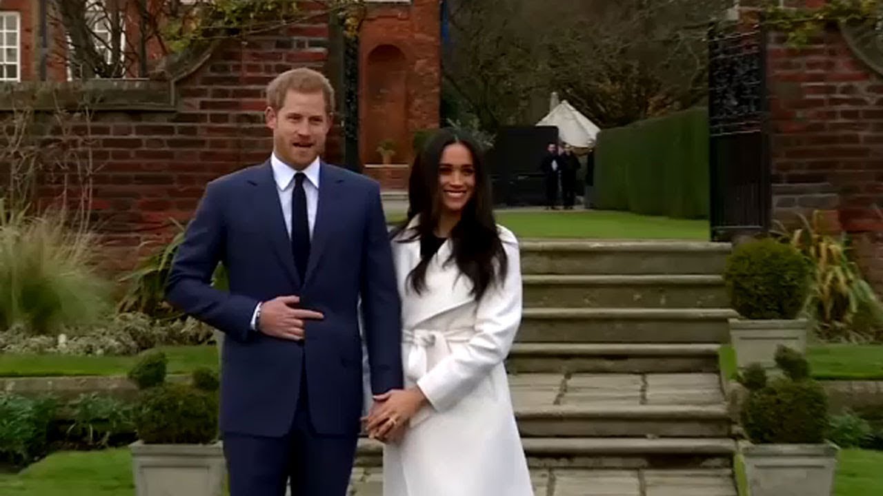 Meghan Markle receiving warm welcome from Brits - YouTube