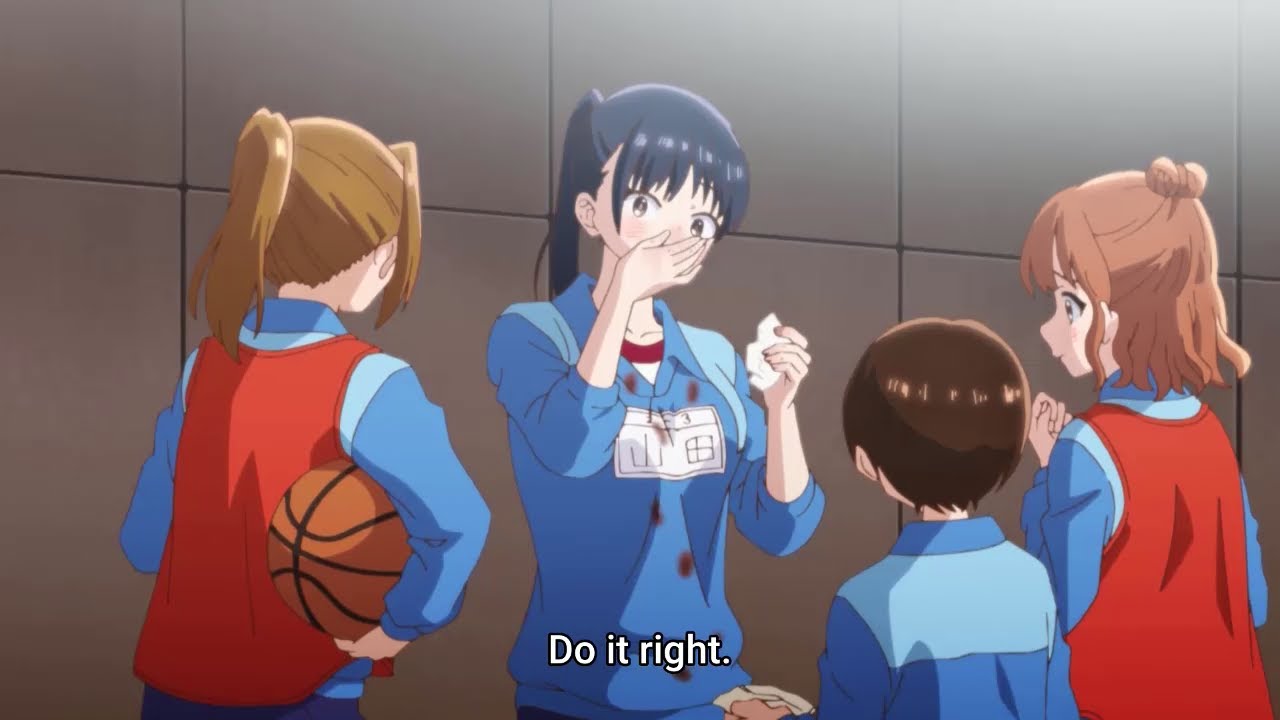 Her nose was bleeding from a basketball throw - YouTube