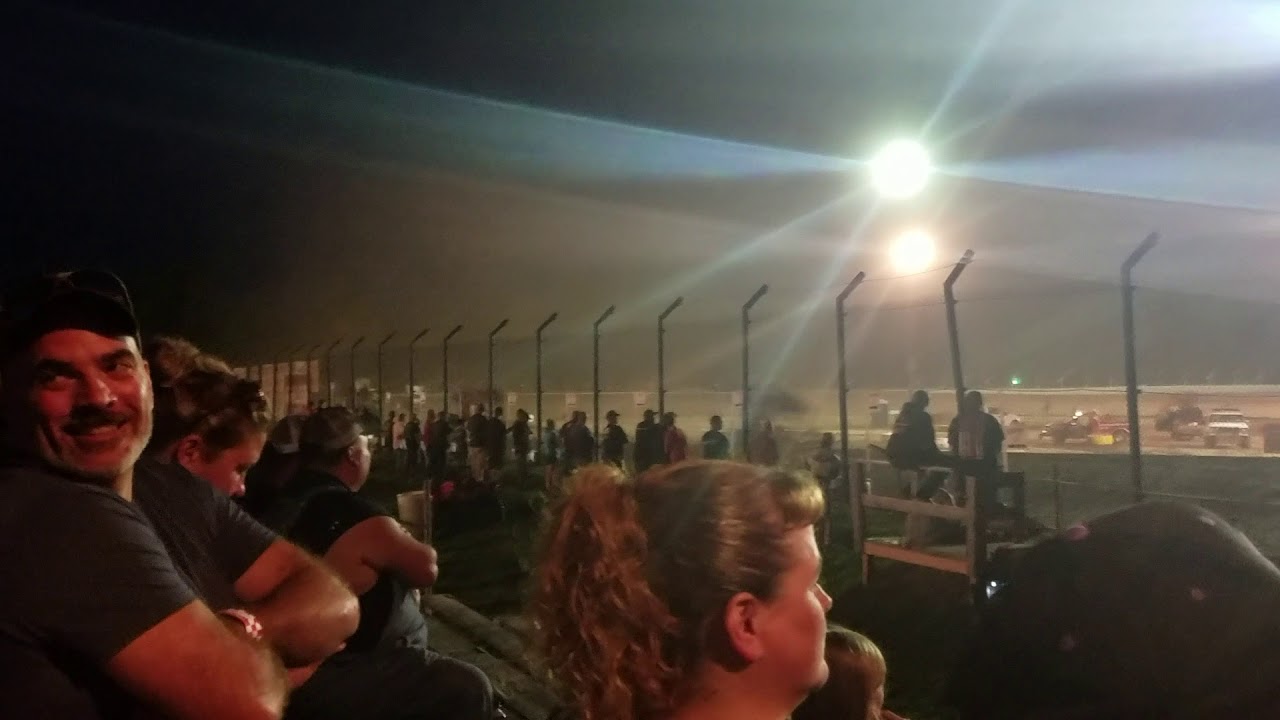 Tri-City Motor Speedway GLSS Heat Race 8/31/2018 - YouTube
