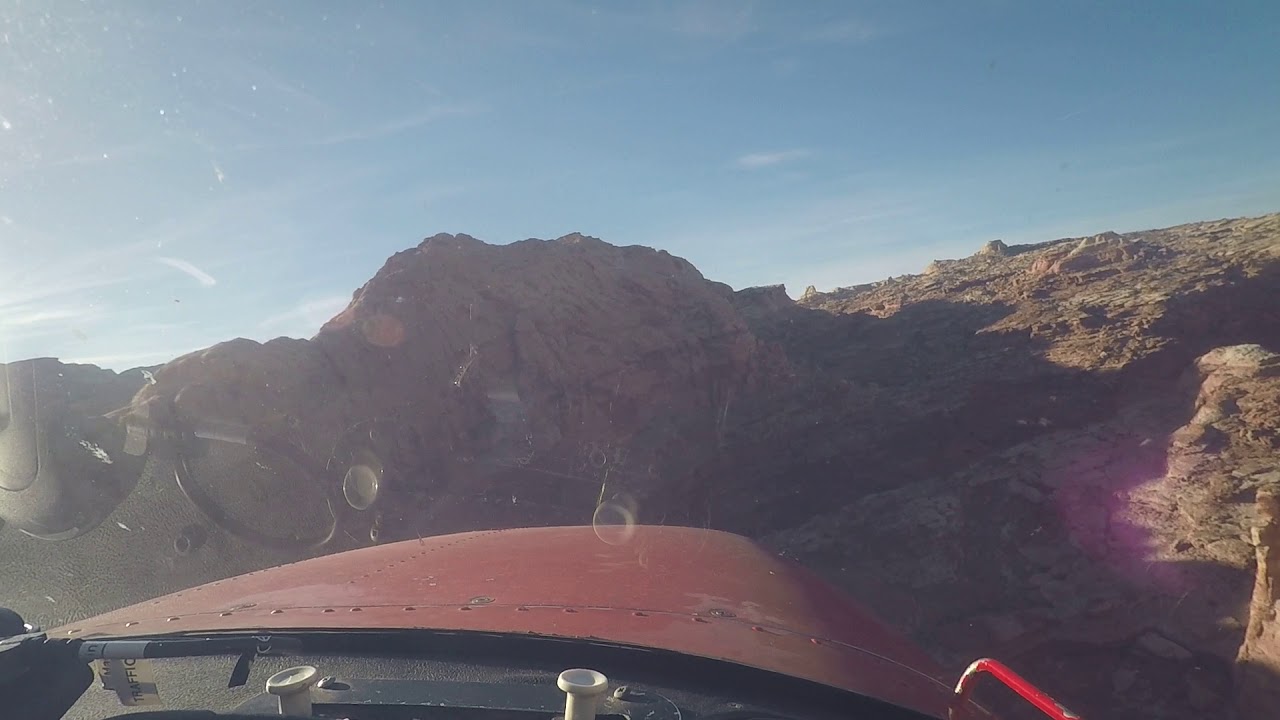 Cessna Skywagon landing Hidden Splendor, Utah - YouTube