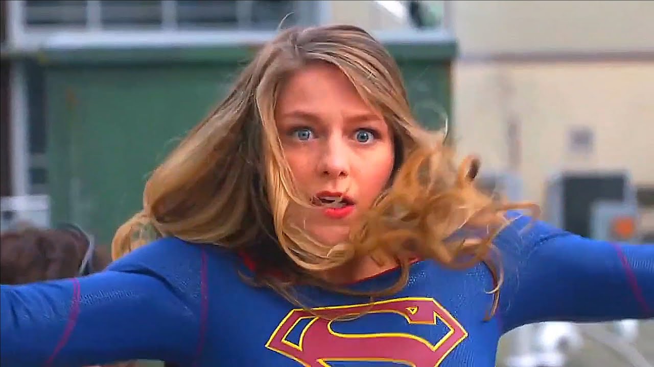 Queen Rhea beats Supergirl - YouTube