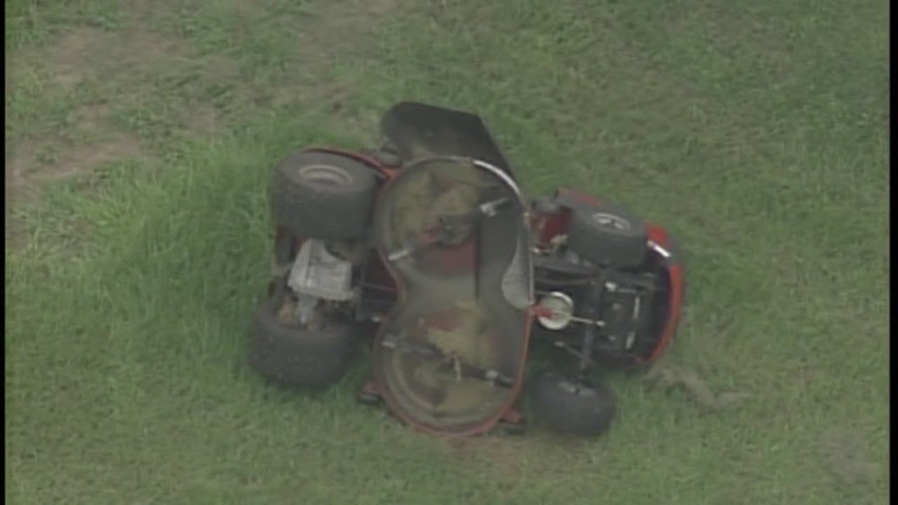 Lawn mower accident injures 4-year-old child in Hardee County - YouTube