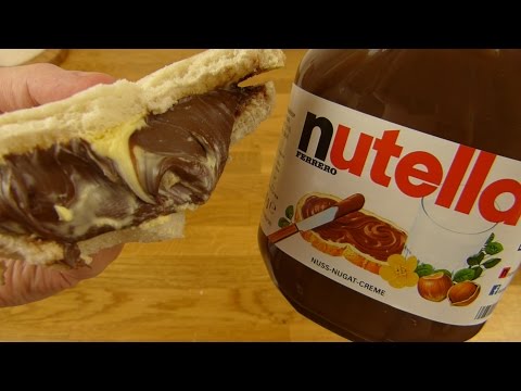 One Jar Of Nutella (800g) Sandwich & Eating