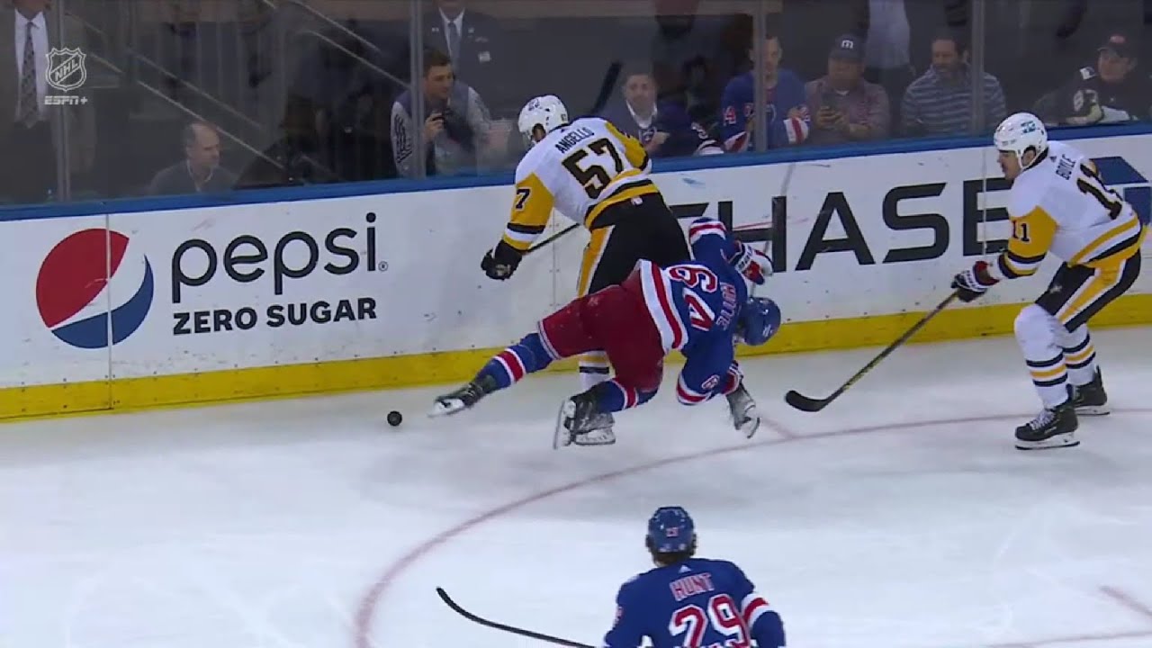 Anthony Angello lays a big hit on Tyler Motte - YouTube