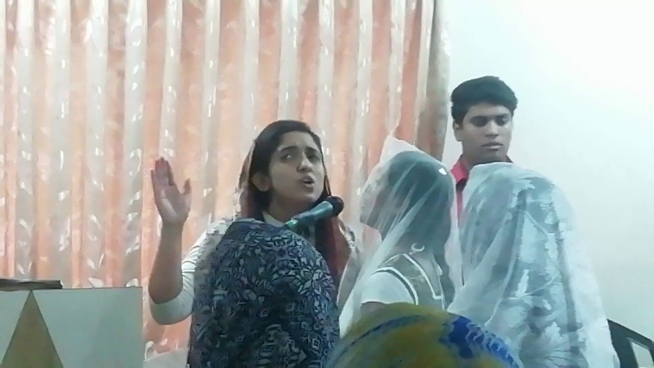 Sunday worship in Dadar Church - YouTube