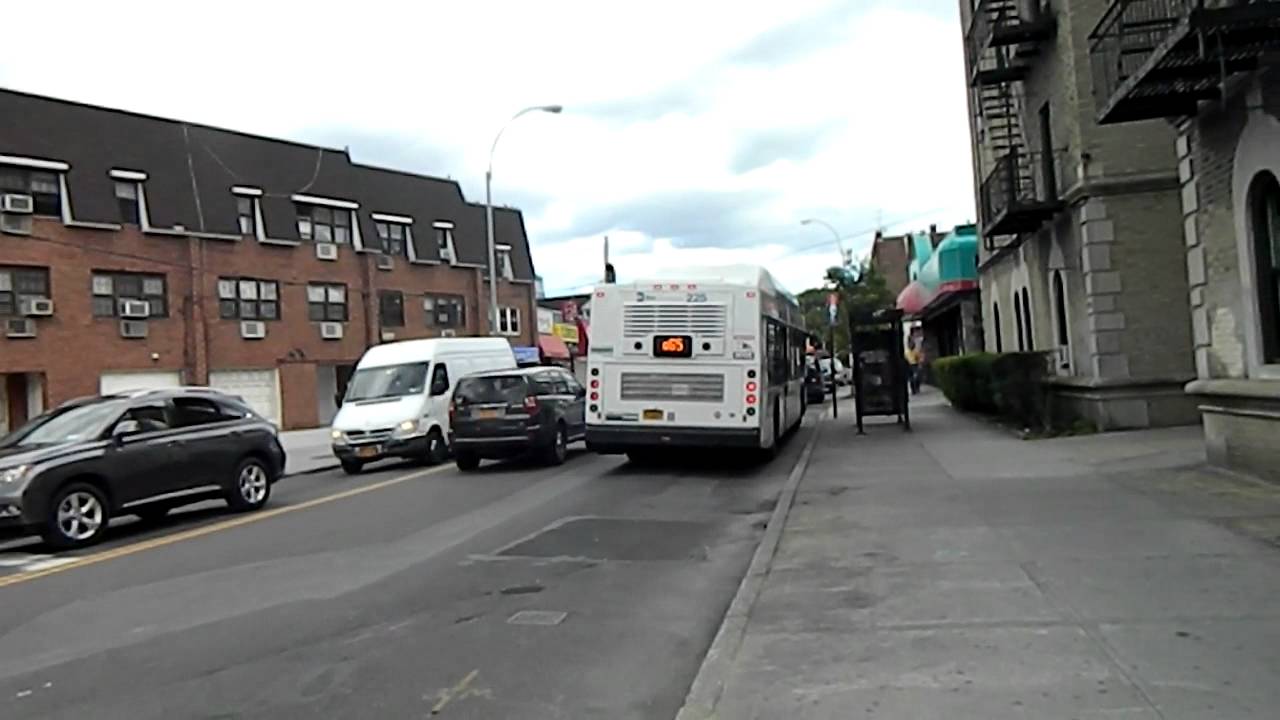MTA Bus Company 2011 New Flyer Industries C40LF #225 on the Q65 Limited ...