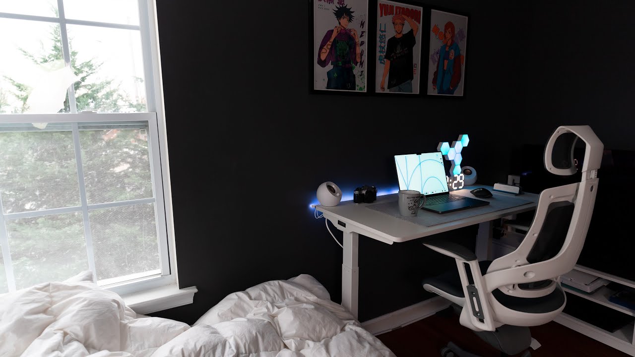 MY NEW PRODUCTIVITY DESK SETUP! | SOLOS Standing Desk Review - YouTube