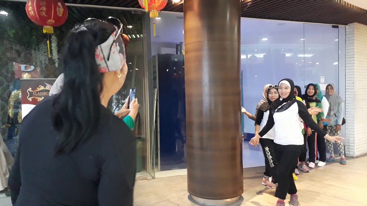 Ngrekam miss GIO ( GIO LOVERS ) unggah tiktok 😂 - YouTube