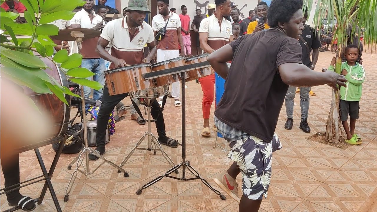 oooh very lovely soloku dance fever ooo - YouTube