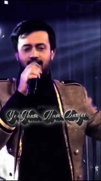 Aadat Atif Aslam Live #atifaslamstatus #atifaslamsong #song #music # ...