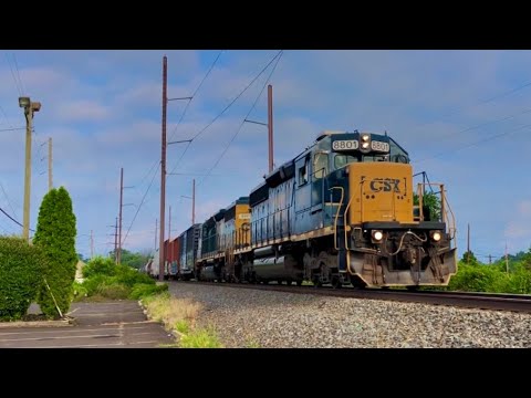 CSXT 8801 Leads L042 Willow Grove - YouTube