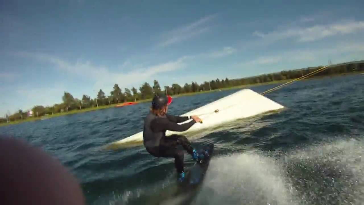 Chris Yarrow at Cables Wake Park Penrith - YouTube