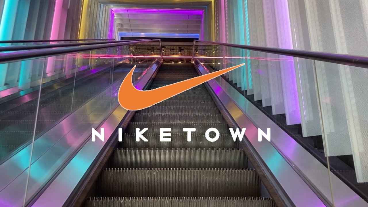 Awesome Mitsubishi Double-File Escalator Set #1 - Niketown - San ...
