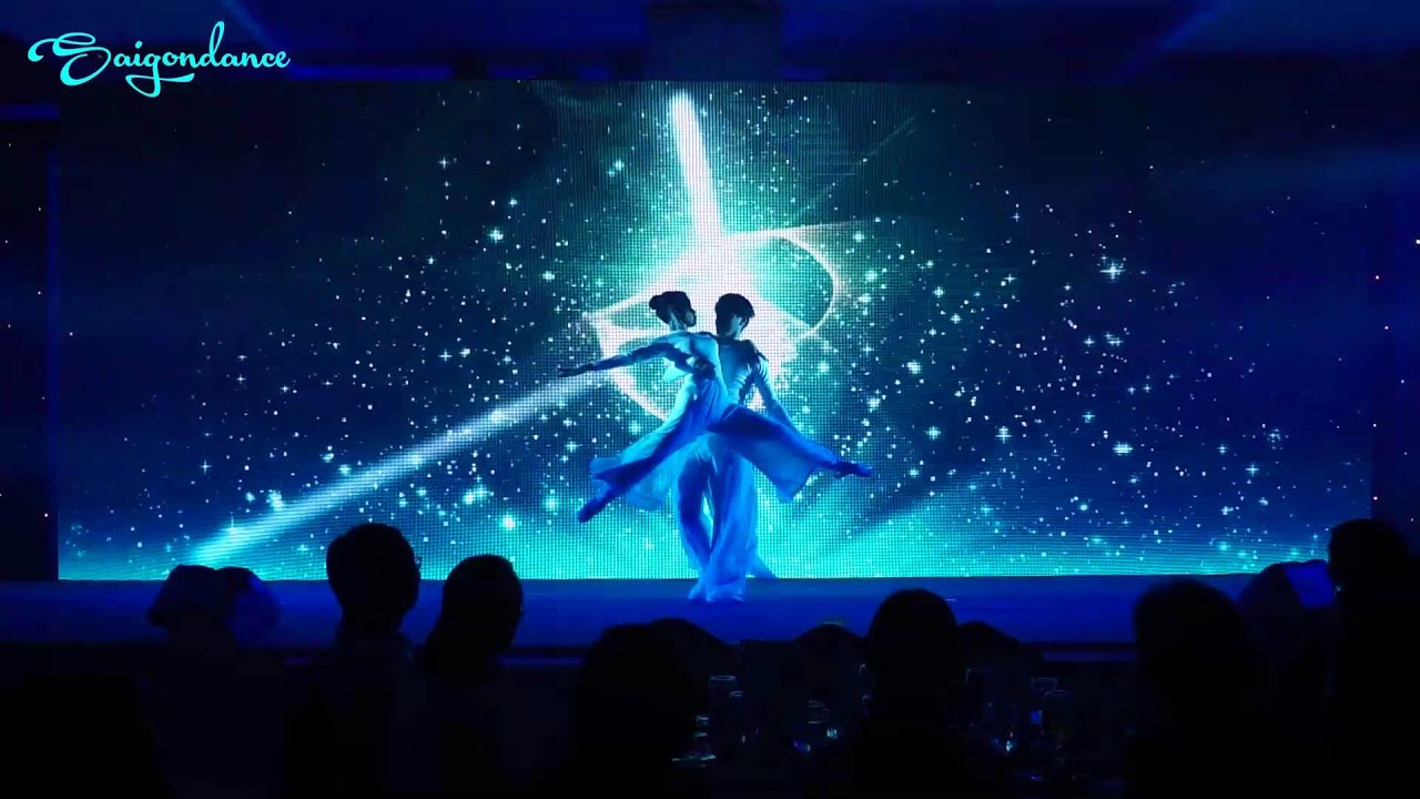 Múa tương tác với hiệu ứng đèn Led | Biểu diễn sự kiện | Saigon Dance ...