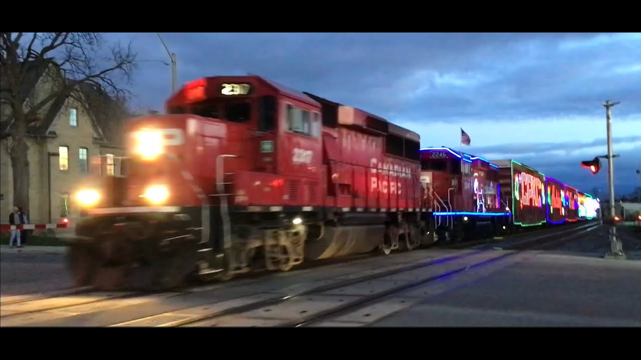 *Rare Doubleheader* CPKC Holiday train passing through Streetsville ...