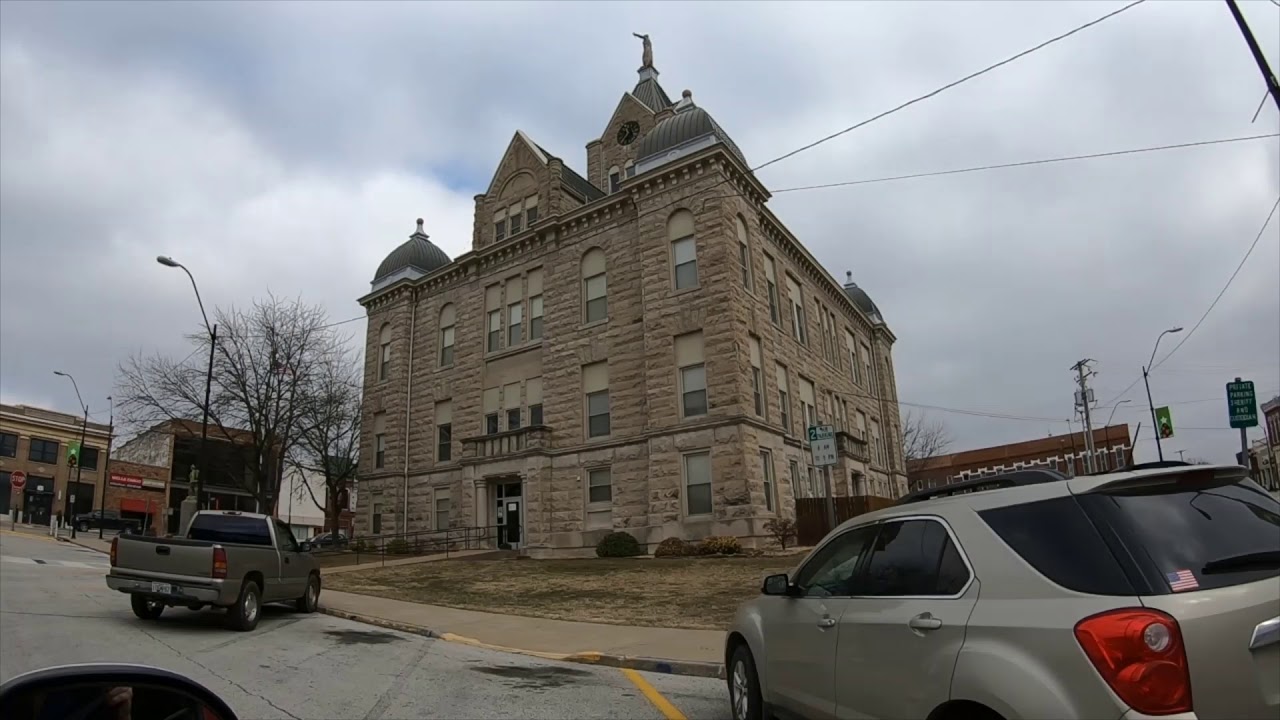 Bolivar Missouri in Time Warp - YouTube