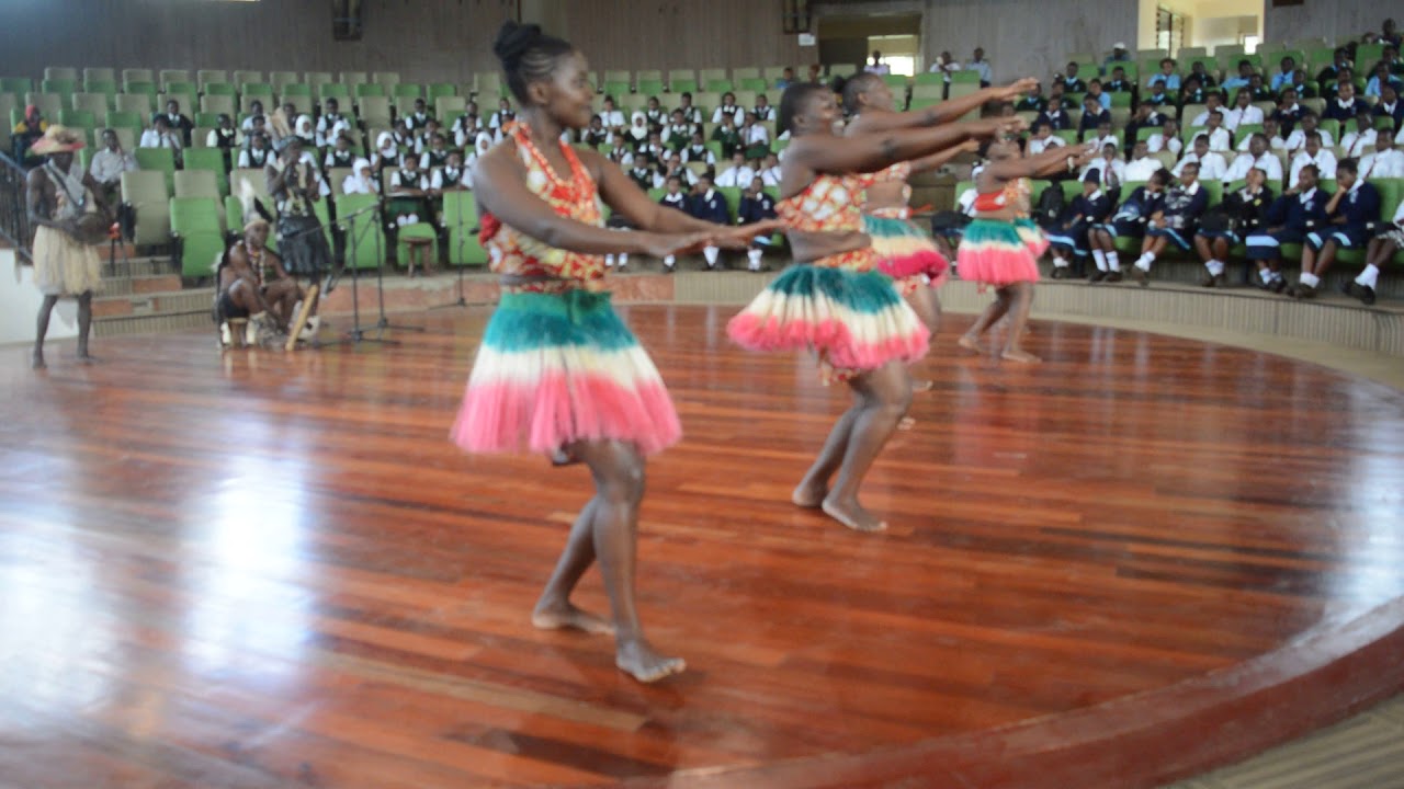 The dance has herald on nyatiti luo - YouTube