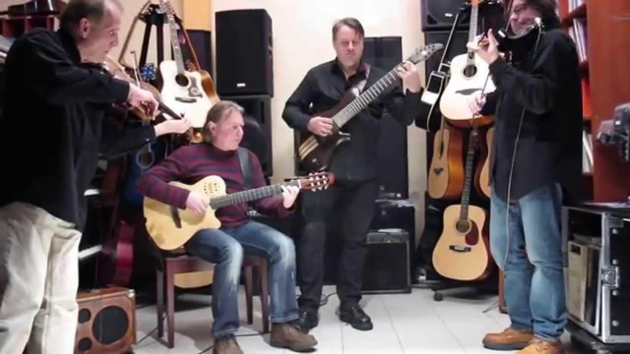 Piotr Przybył & Maciej Strzelczyk (Hot Jazz Quartet) - YouTube