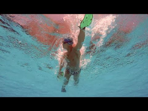 Un giorno in piscina - Luca e la GoPro - 10.7.2017
