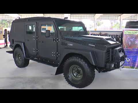 Army's new workshop with hardware products and heavy vehicles - YouTube