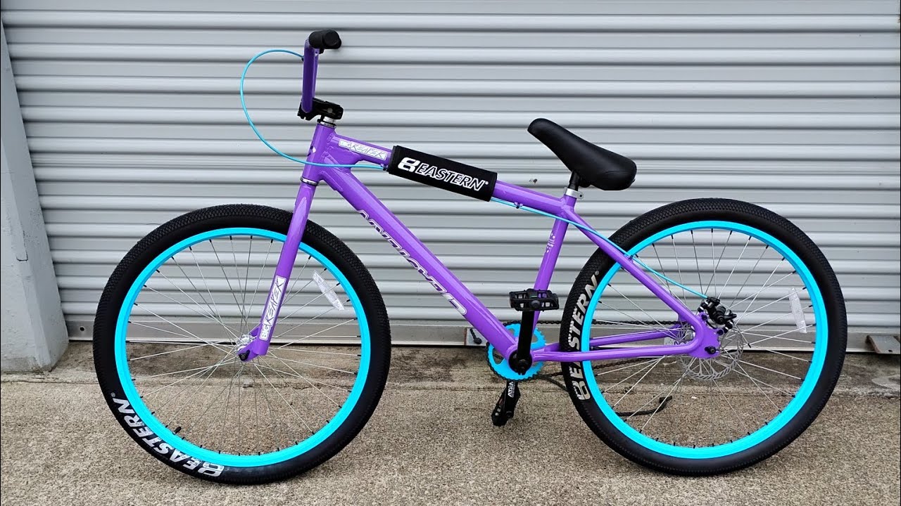 Girlfriend helps me build the Eastern Big Reaper bike - YouTube