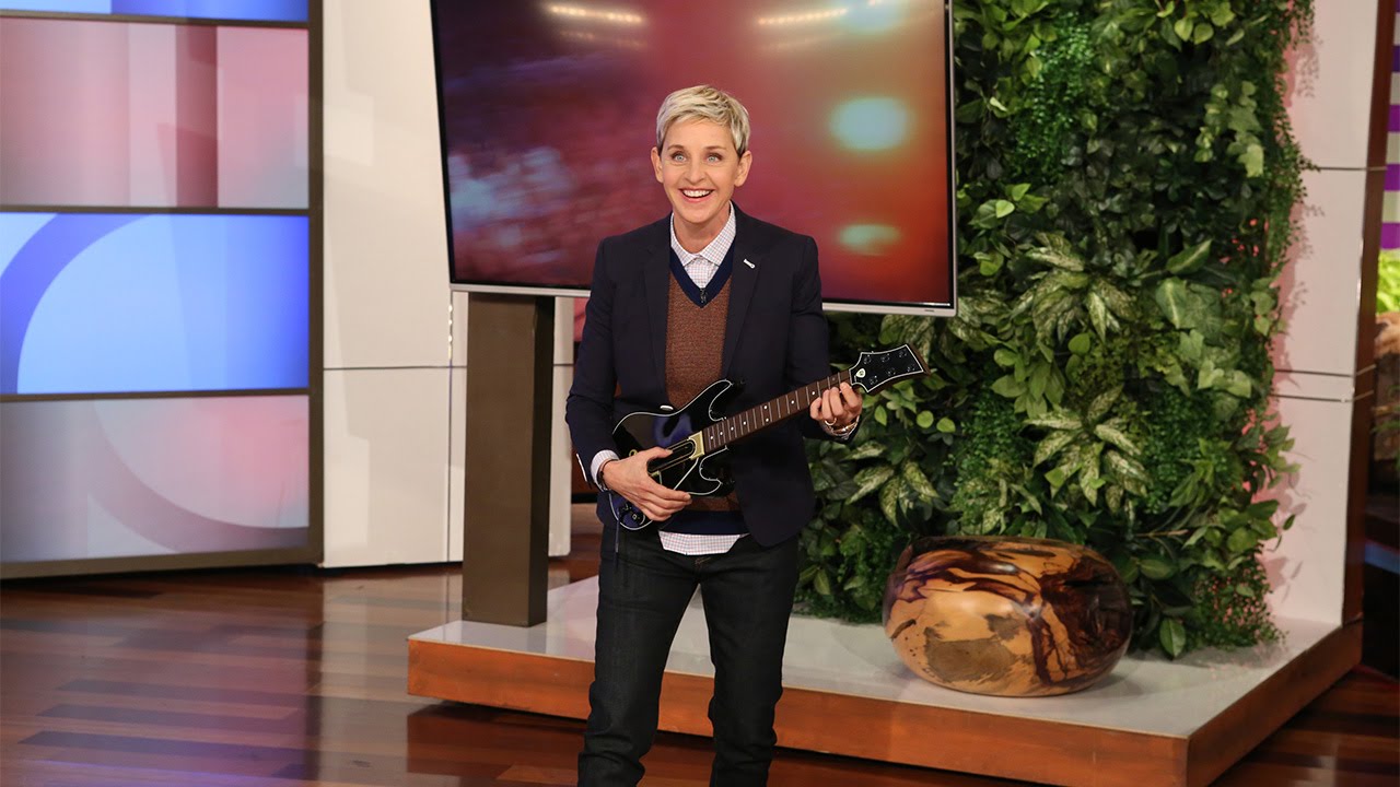 Ellen's Impressive Guitar Skills - YouTube