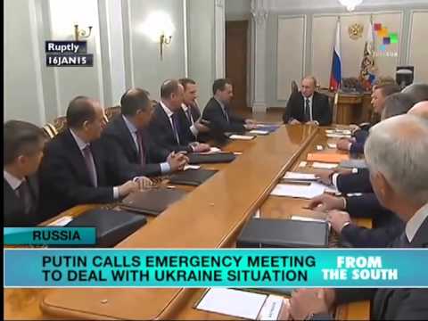 Putin holds emergency meeting on renewed violence in East Ukraine - YouTube