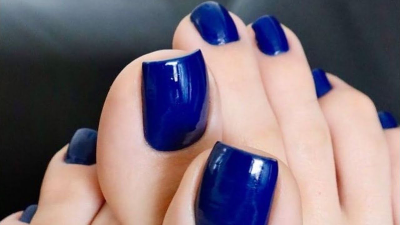 Mesmerising designs collection of toe nails pedicure colors// Latest ...