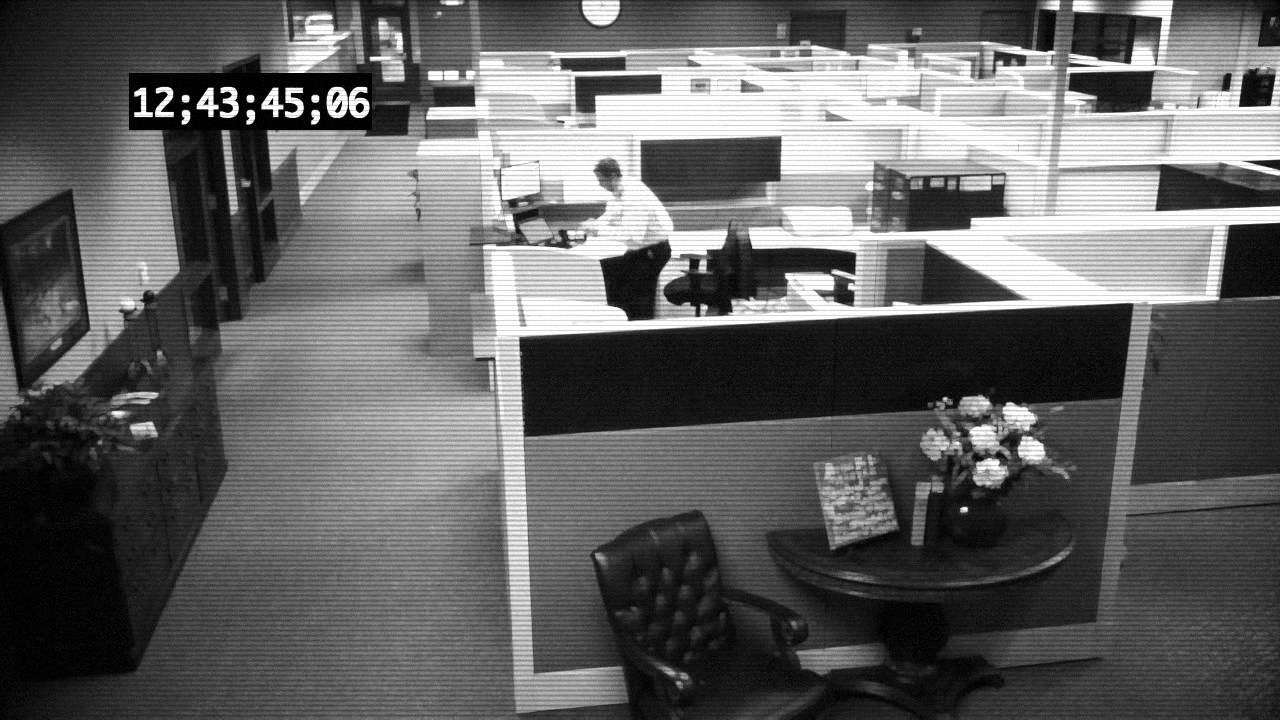 Texting while walking fails - YouTube