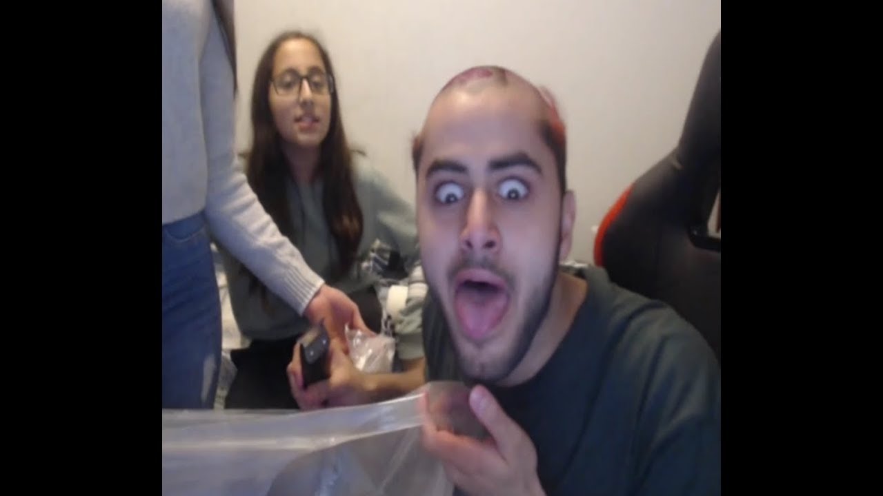 Yassuo goes BALD FOR CHARITY + CHAT REACTION! - YouTube
