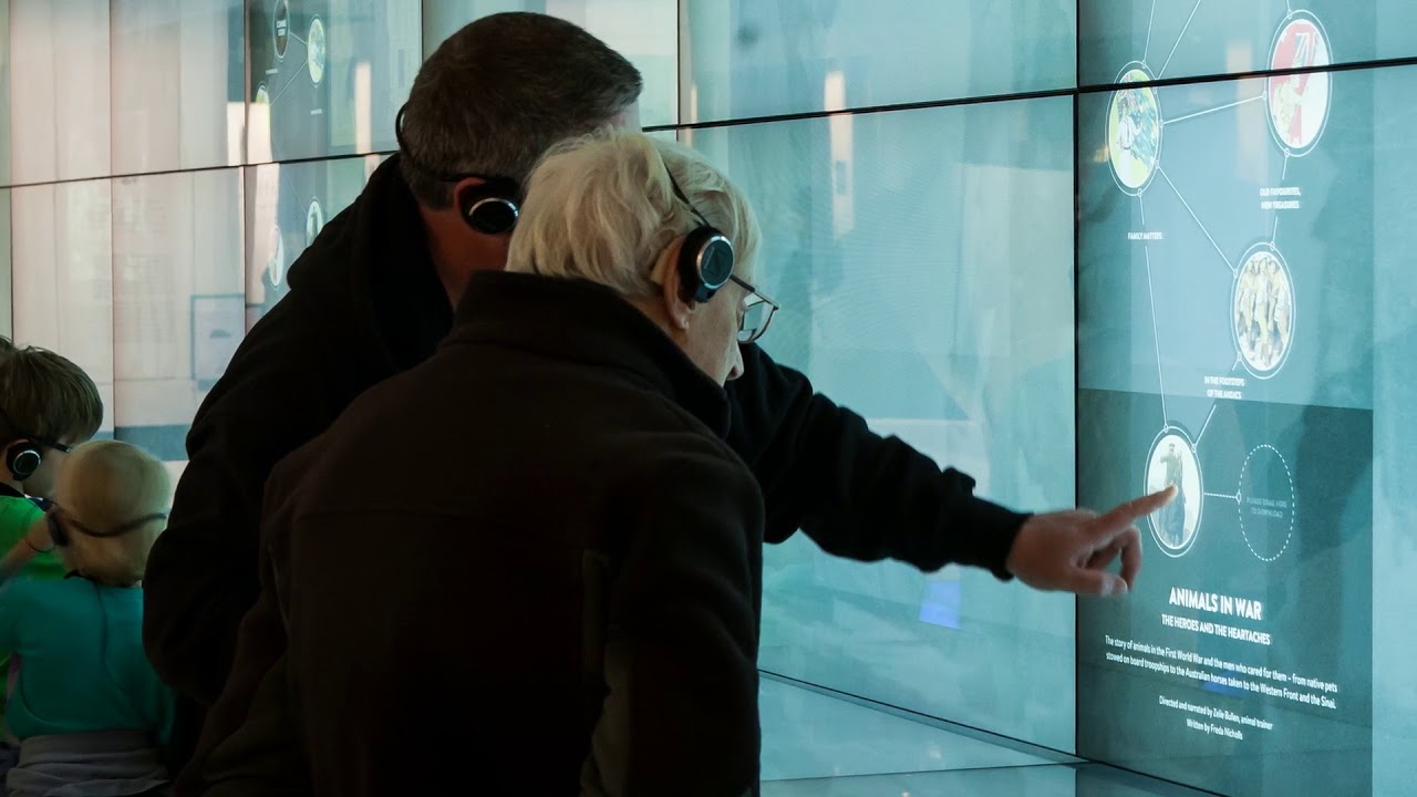 Multi-touch wall in the Australia War Memorial - YouTube