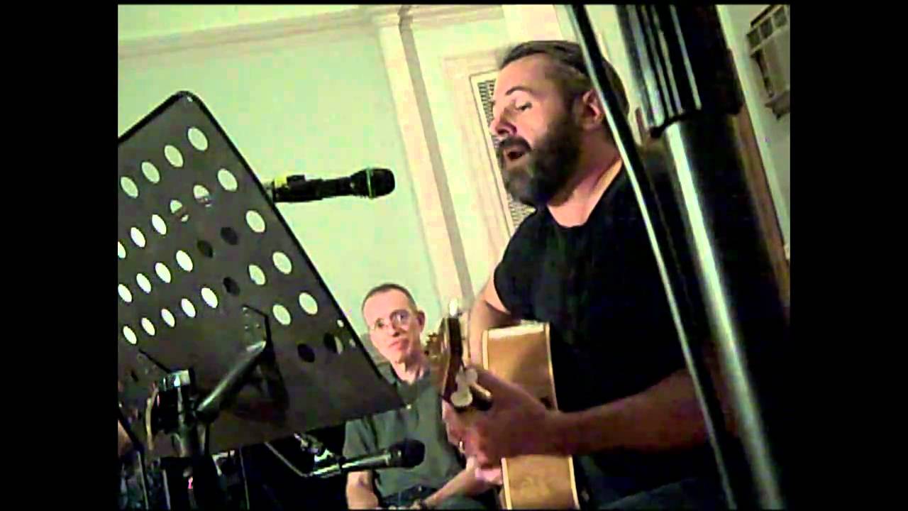 Steve Allain "Fred Jones" - YouTube