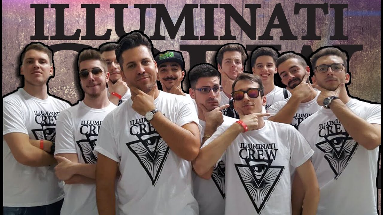 ILLUMINATI CREW AL ROMICS 2015 - YouTube