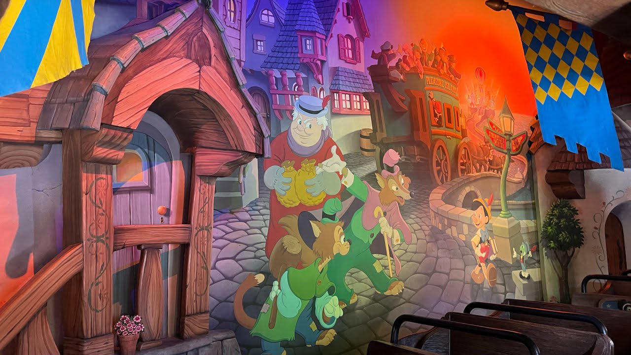 Disneyland Pinocchio ride complete - YouTube