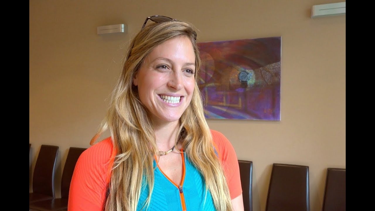 Gela Allmann in Meran - YouTube