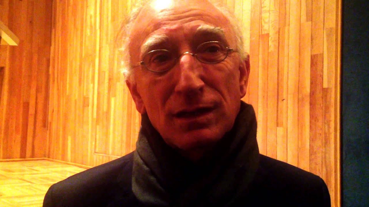 Reconocen trayectoria del Dr. Richard Gaston - YouTube