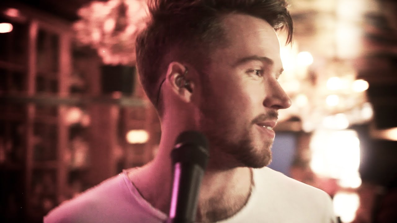 1975 (Wish I Was There) - James Fox Higgins - Live at Lazybones - YouTube