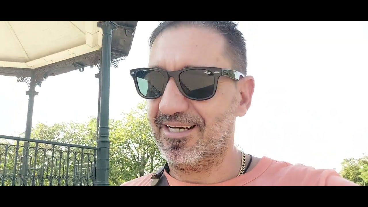 ΠΡΩΙΝΗ ΒΟΛΤΑ ΣΤΗΝ ΠΑΝΩ ΠΛΑΤΕΙΑ ΚΕΡΚΥΡΑ - YouTube