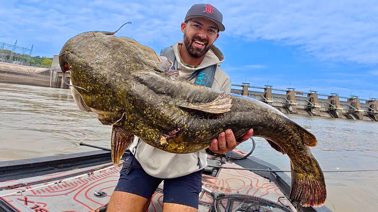 After 247 DAYS, We Finally Got The RIVER MONSTER! - YouTube