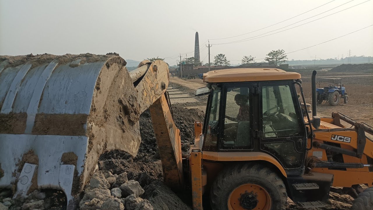 JCB Backhoe Loader Working || JCB Operator || JCB Bs4 New Model 2024 ...