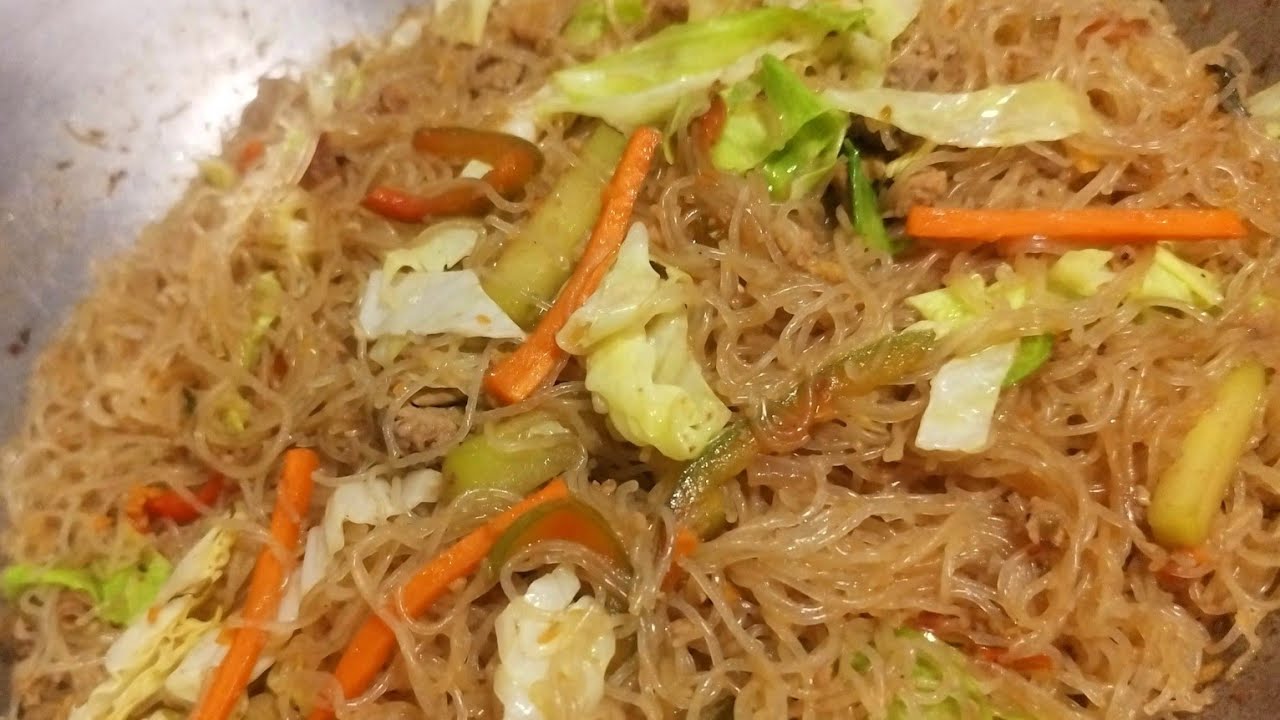 Quick & Easy Pancit Bihon guisado (Taste by Lar) - YouTube