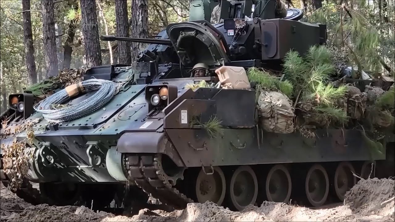 3rd ID Soldiers support 82nd Airborne at JRTC - YouTube