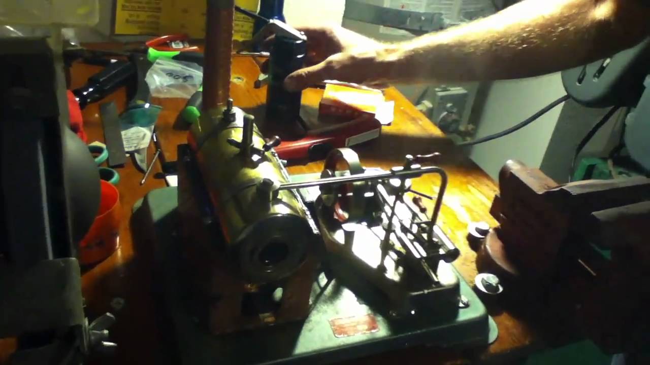 Jensen Model 75 steam engine - YouTube