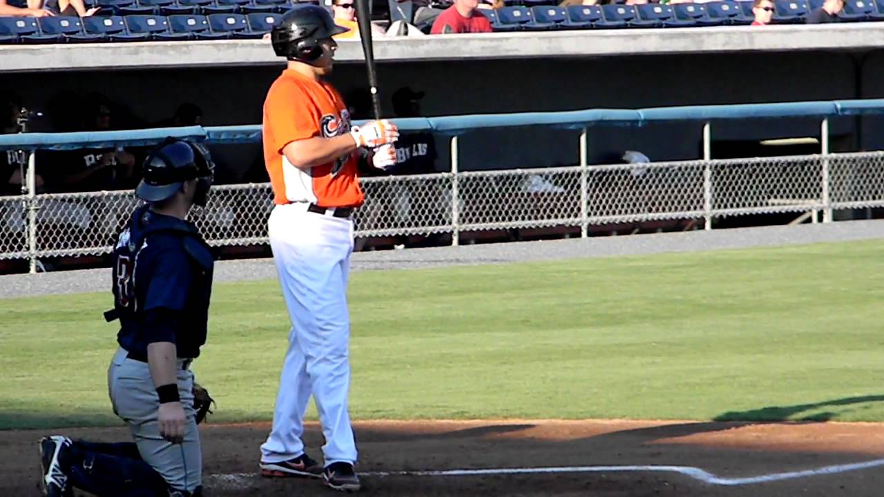 Orioles Luis Exposito Batting 8/29/12 HD - YouTube