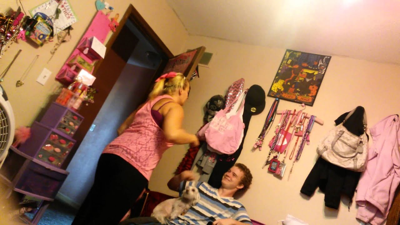 Mom Freaks Out Youtube