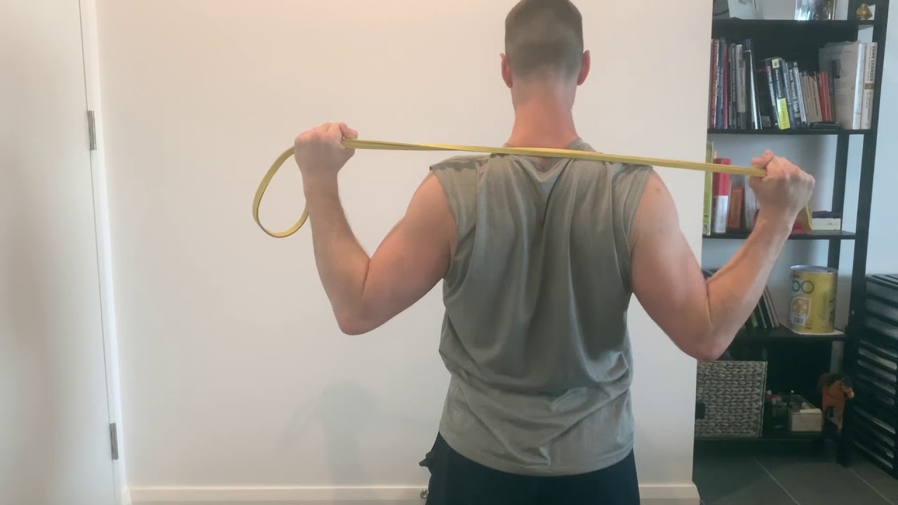 Behind the Neck Band Pulldown - YouTube