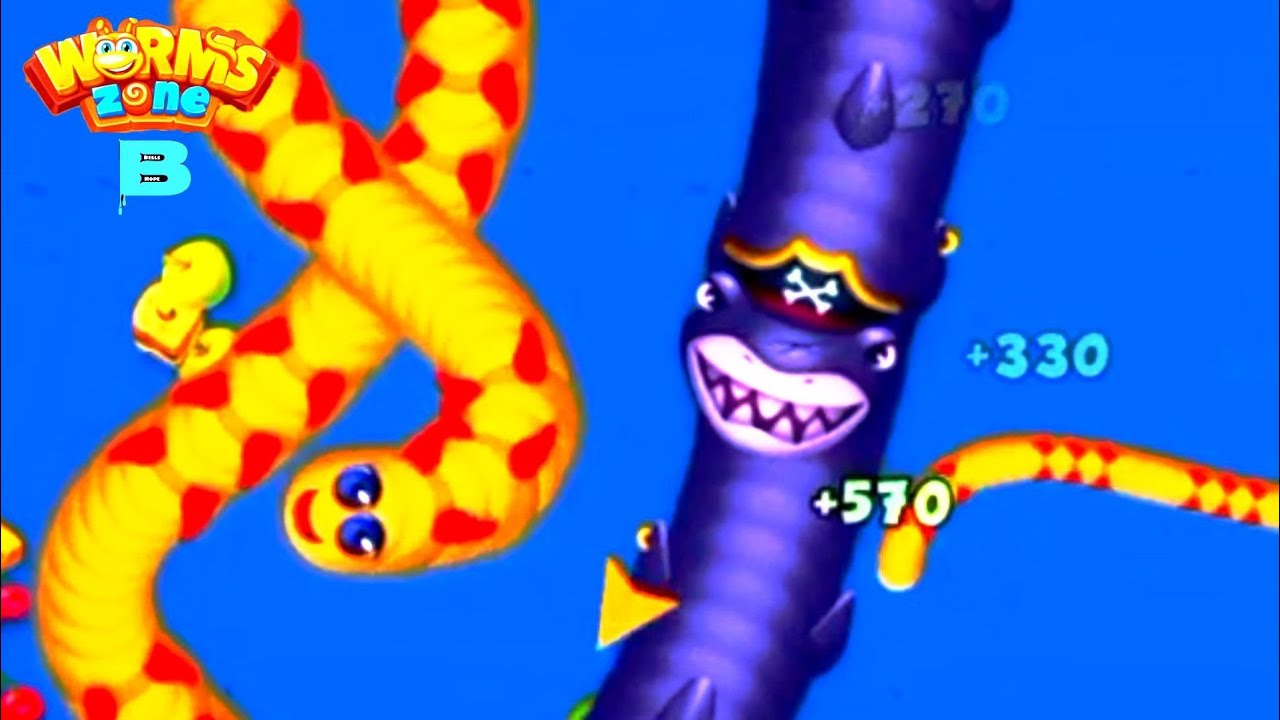 Wormszone.io Battle of the worms🐍 Pro Shark worm Vs Tiny worms # ...