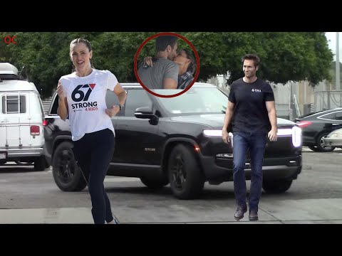 Jennifer Garner & Boyfriend John Miller’s Latest Outing Shows They’re in Their PDA Era