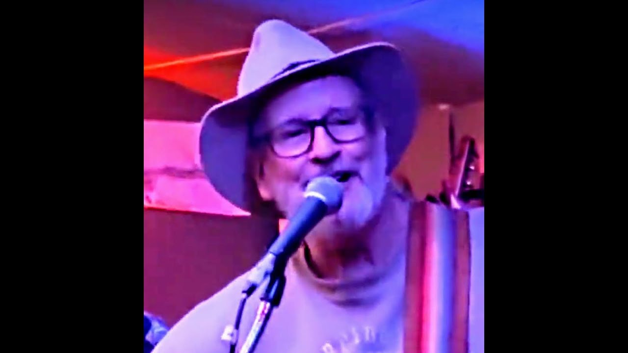 Fait Plaisir (Tim DeBolt/Desert Ghost Publishing, BMI & Brent Moyer ...